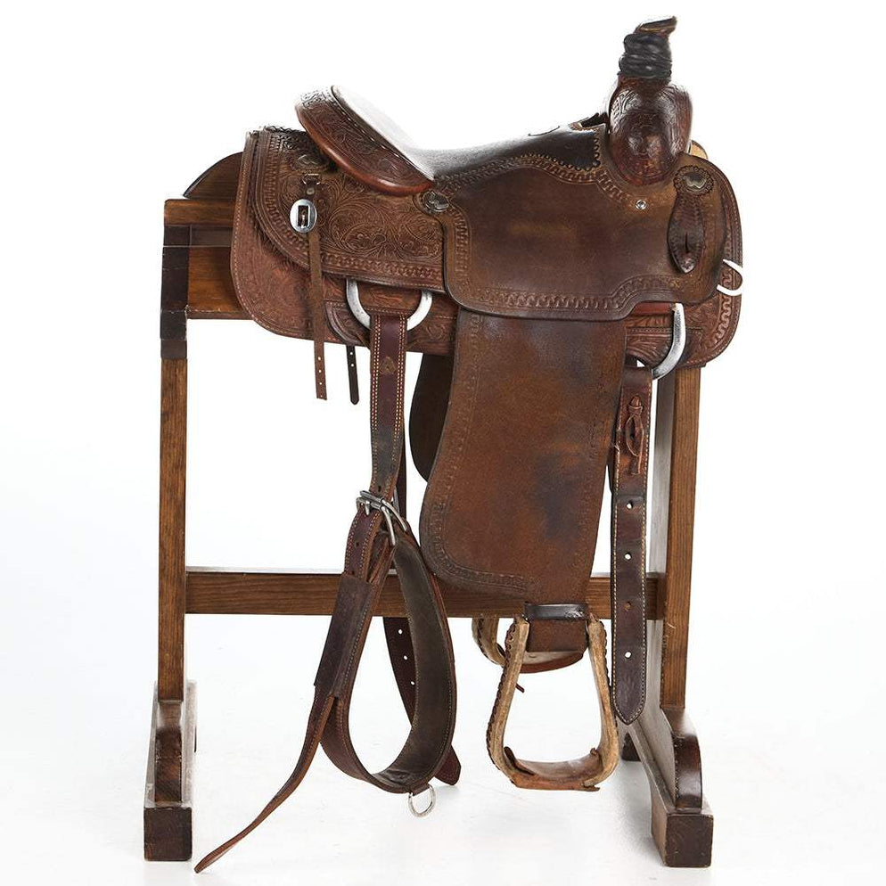 NRS Used 14in Martin Team Roping Saddle