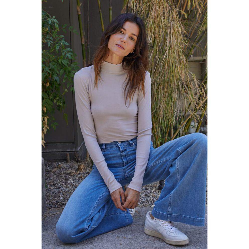 By Together Apparel Women's Taupe Layer Top