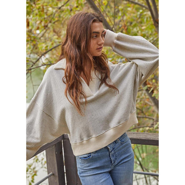 By Together Apparel Women's Cream/Taupe Ivy League Pullover