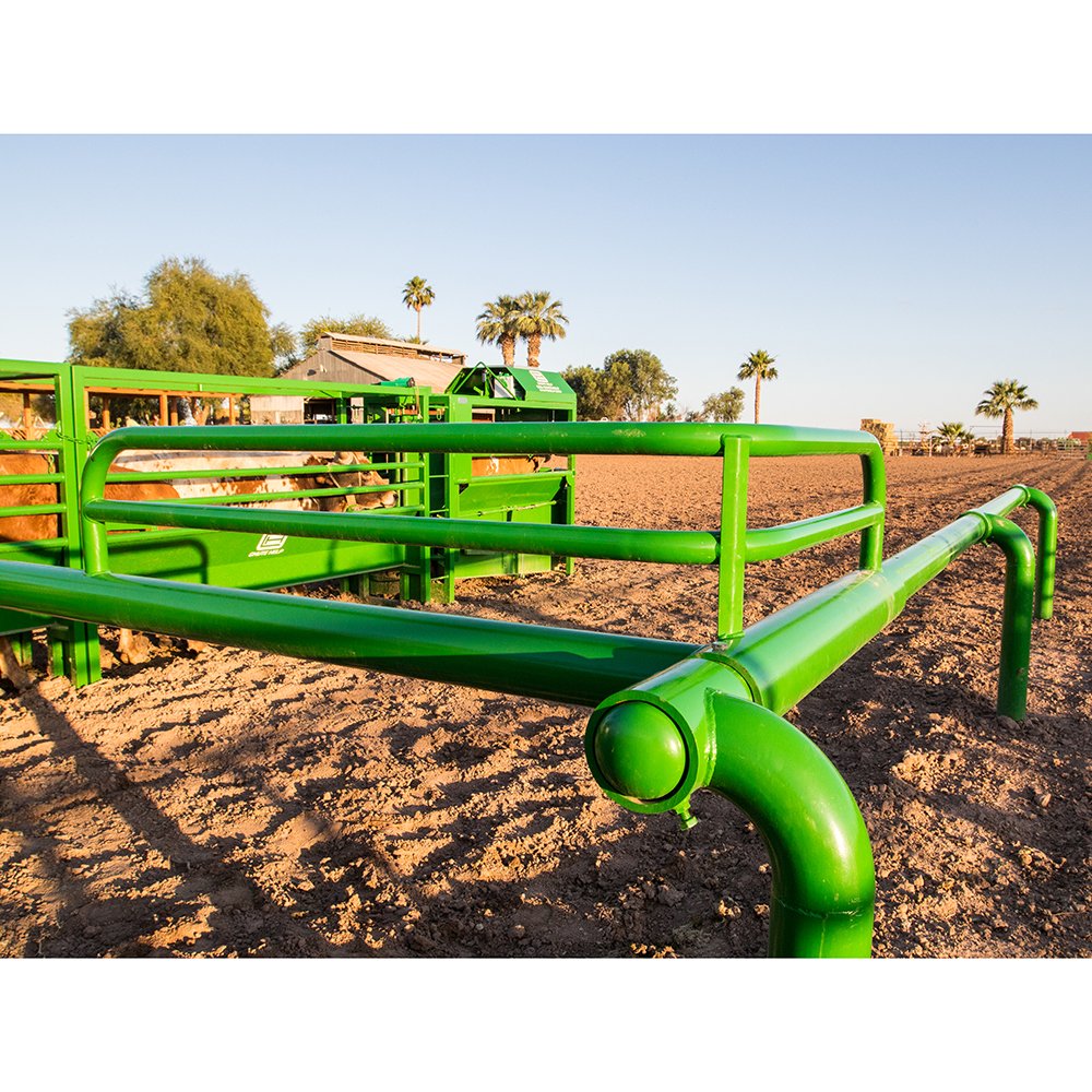 Chute Help Pivoting Adjustable Roping Box