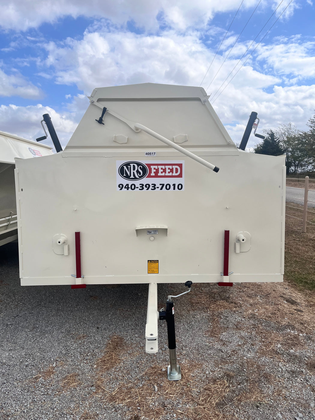 Patriot Feeders 316 Creep Feeder On Wheels 6 Ton