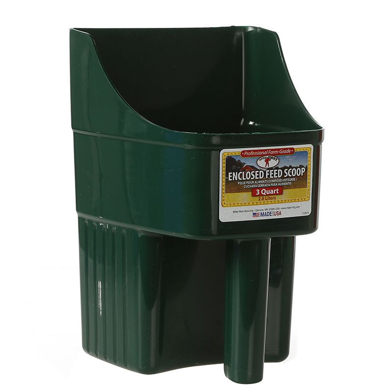 Little Giant 3 Quart Plastic Enclosed Feed Scoop