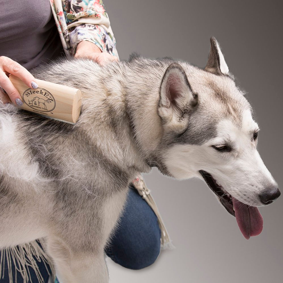 NRS SleekEZ Original Grooming Tool