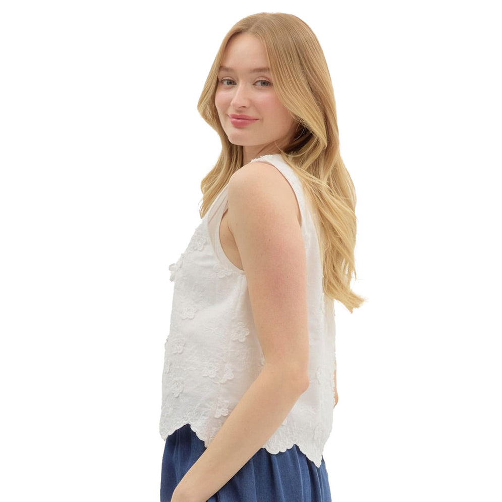 Entro Women's White Floral Embroidered Top